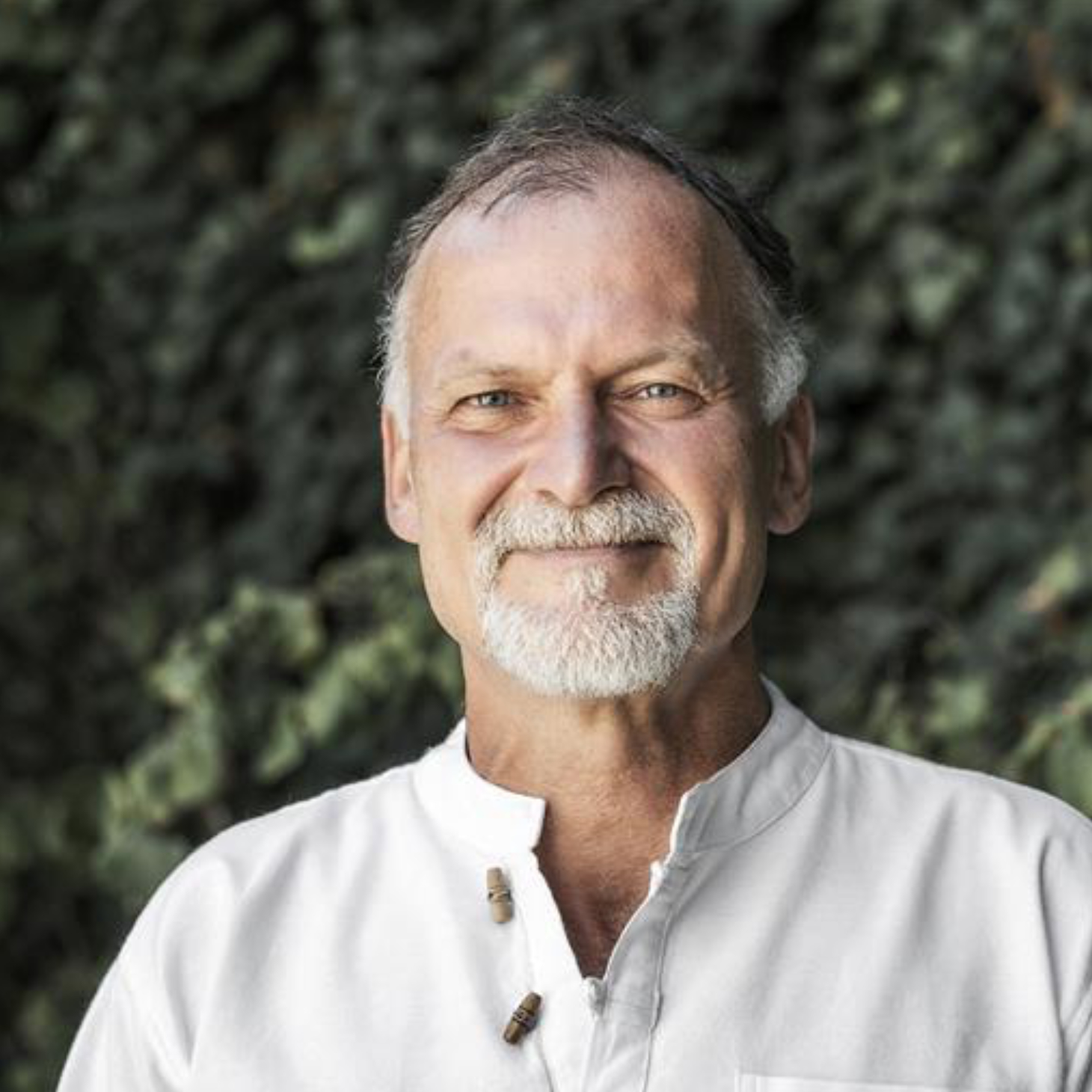 Jan Rak – fyzik, který propojuje vědu a lidské vědomí – Gymnázium Kladno